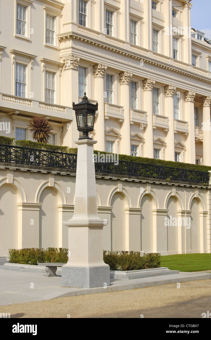 Lamp post mall london hi-res stock photography and images - Alamy