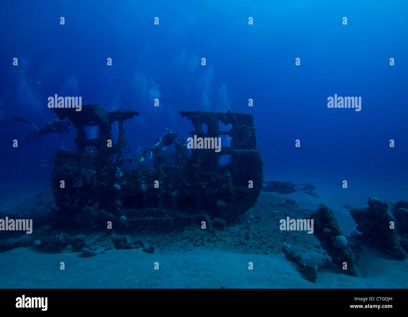 Wreck and diving hi-res stock photography and images - Alamy