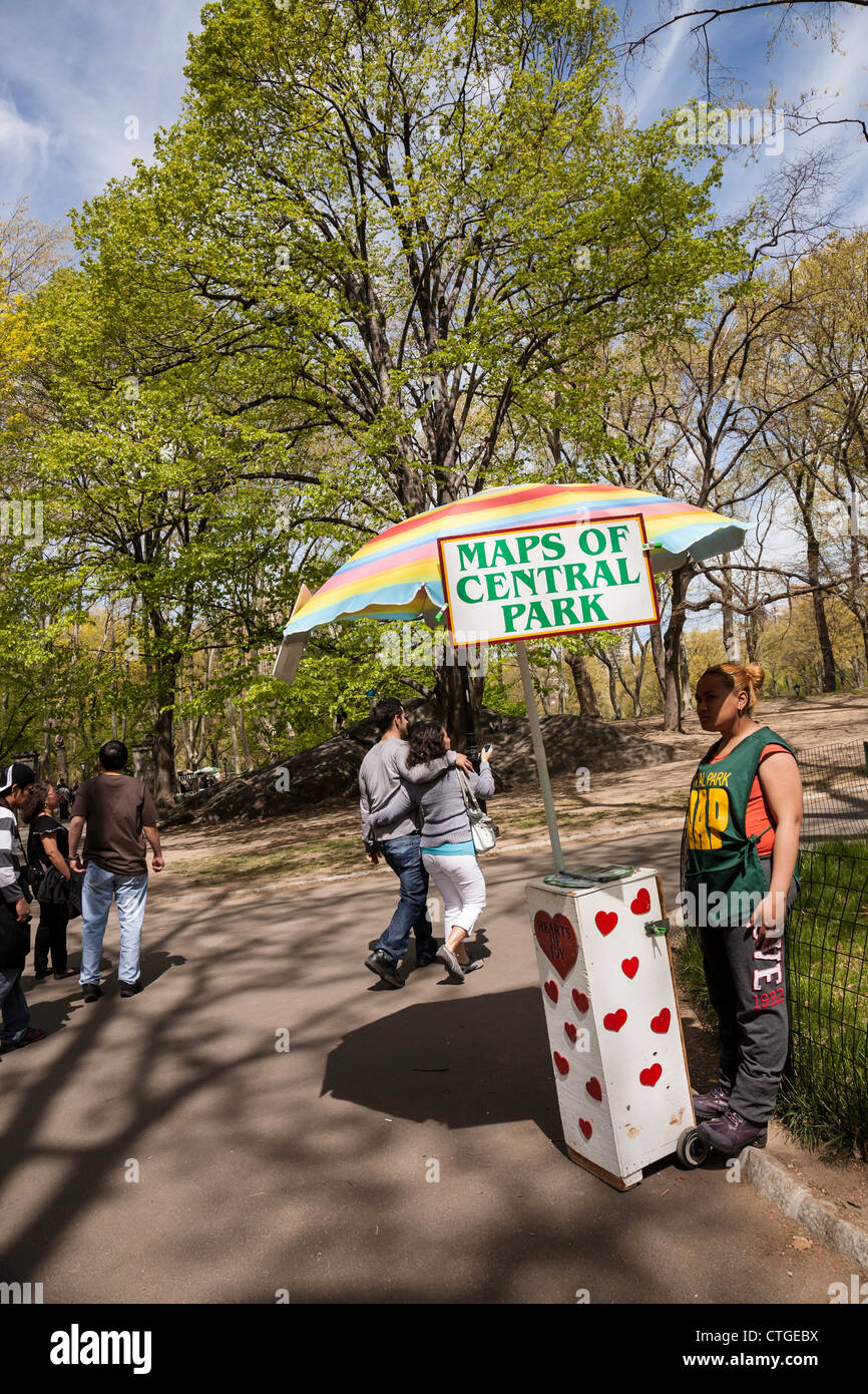 Map Stand and Vendor, Central Park, NYC Stock Photo - Alamy