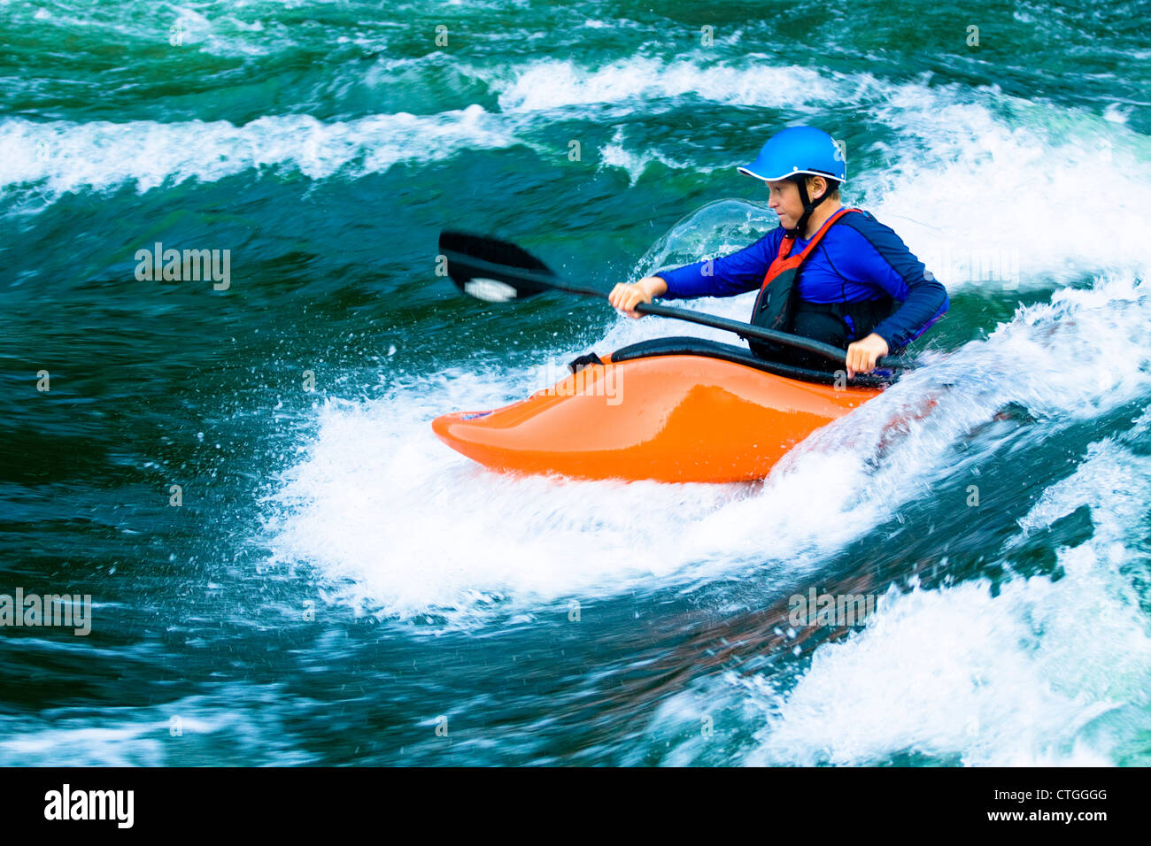 Kayaking on river hi-res stock photography and images - Alamy