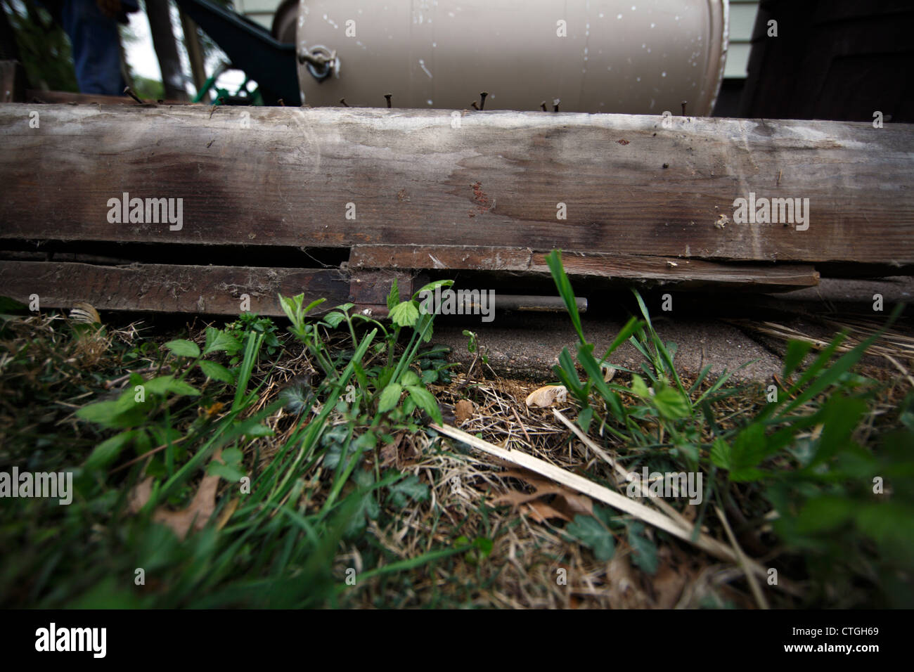 Tent Pole Construction High Resolution Stock Photography and Images - Alamy
