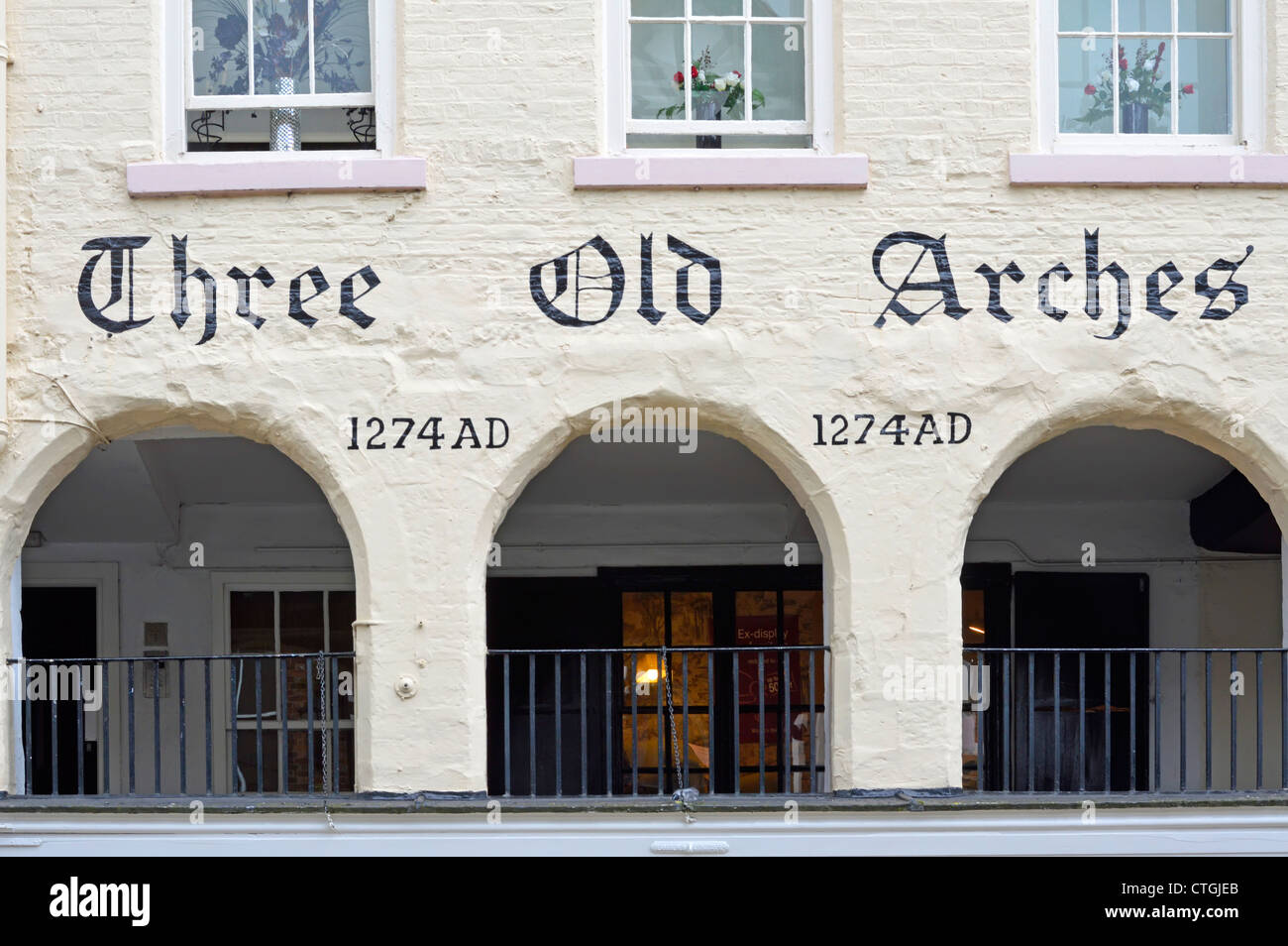 Chester rows medieval hi-res stock photography and images - Alamy