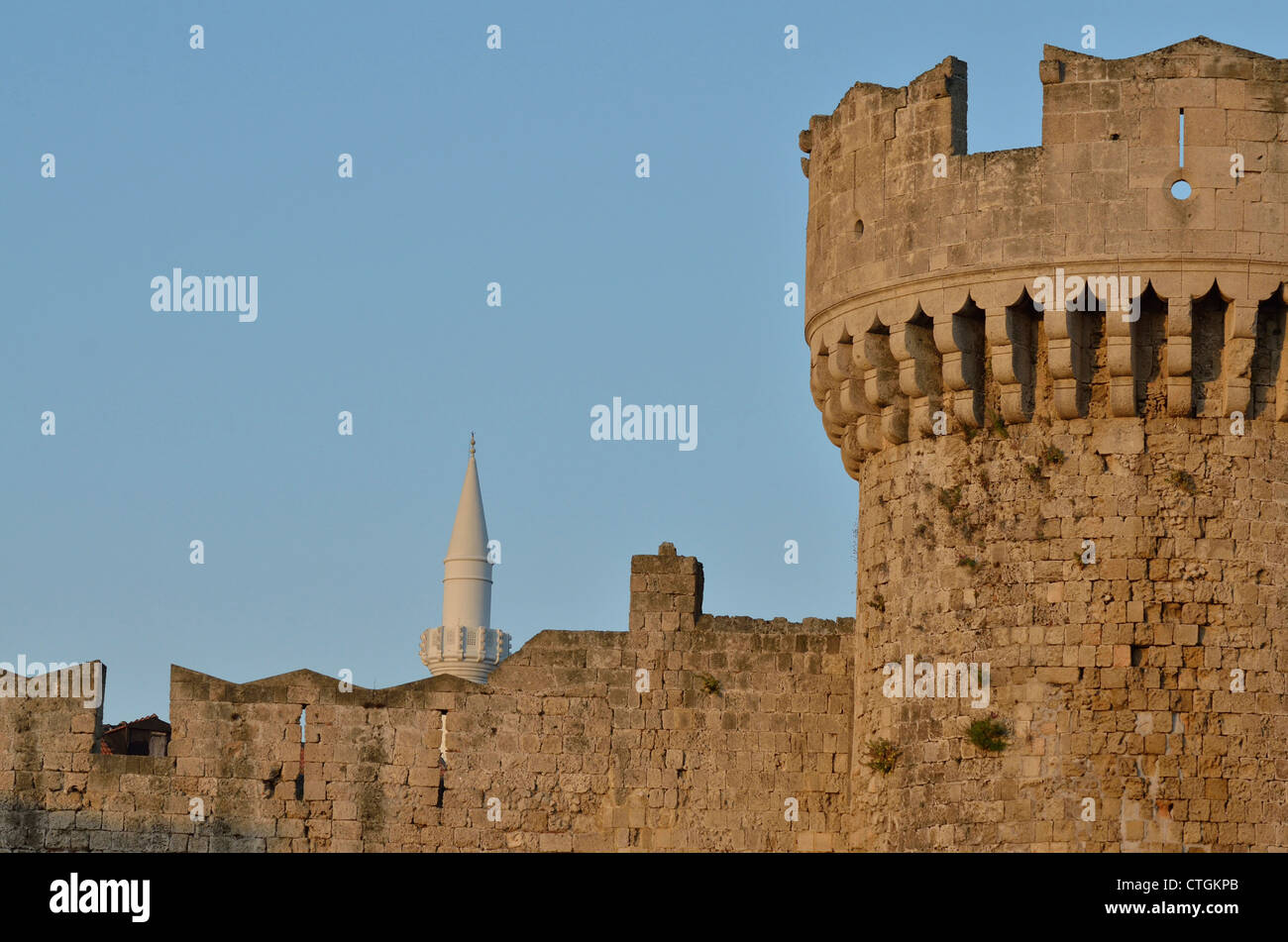 Turret walls hi-res stock photography and images - Alamy