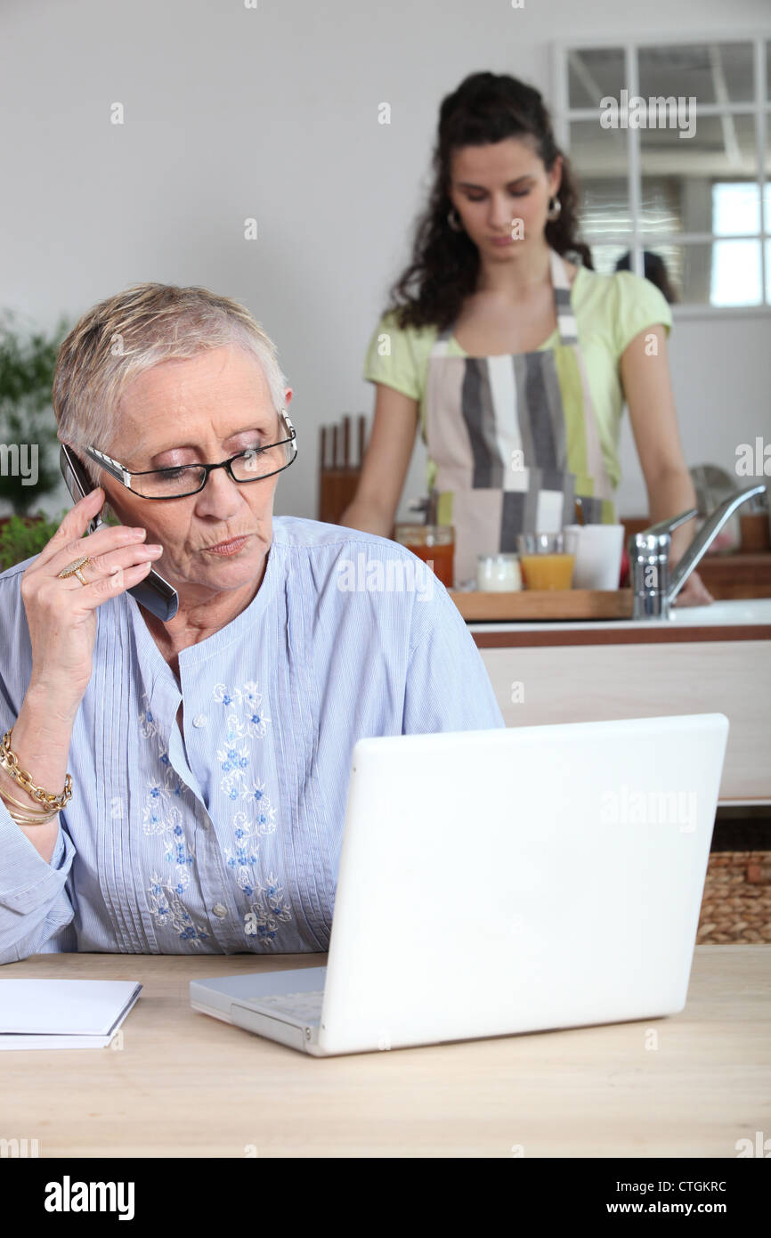 Help at home for elderly Stock Photo - Alamy