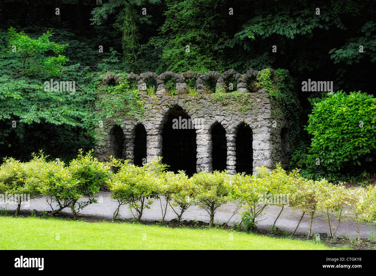 derwent gardens matlock bath derbyshire england uk Stock Photo - Alamy
