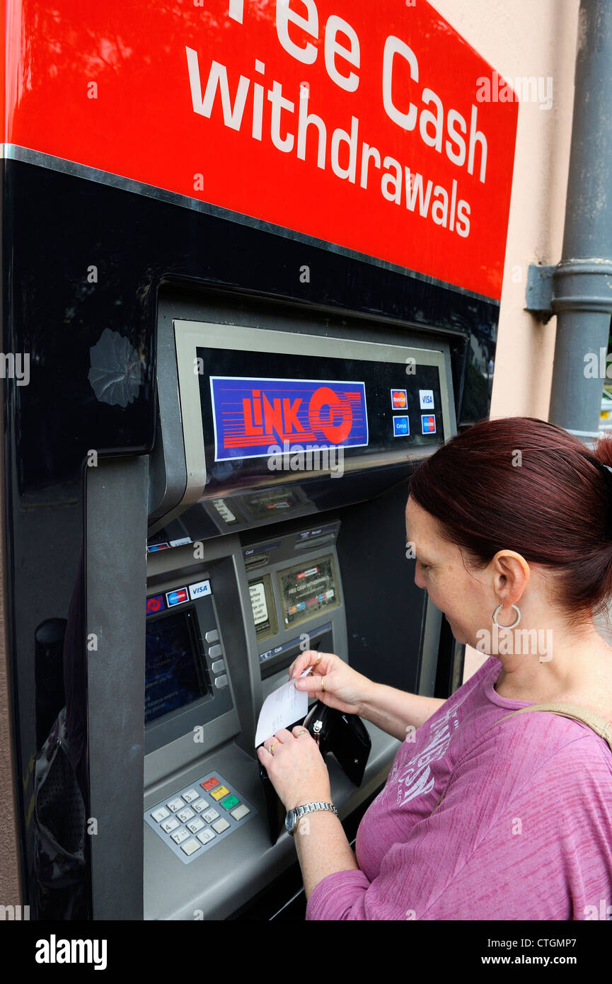 Link Cash Machine Stock Photos & Link Cash Machine Stock Images - Alamy