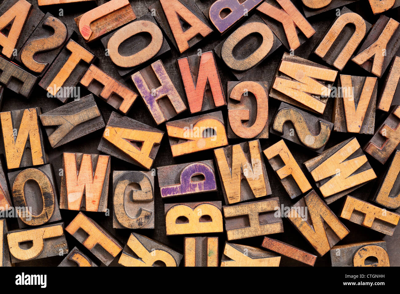 Metal letter blocks hi-res stock photography and images - Alamy