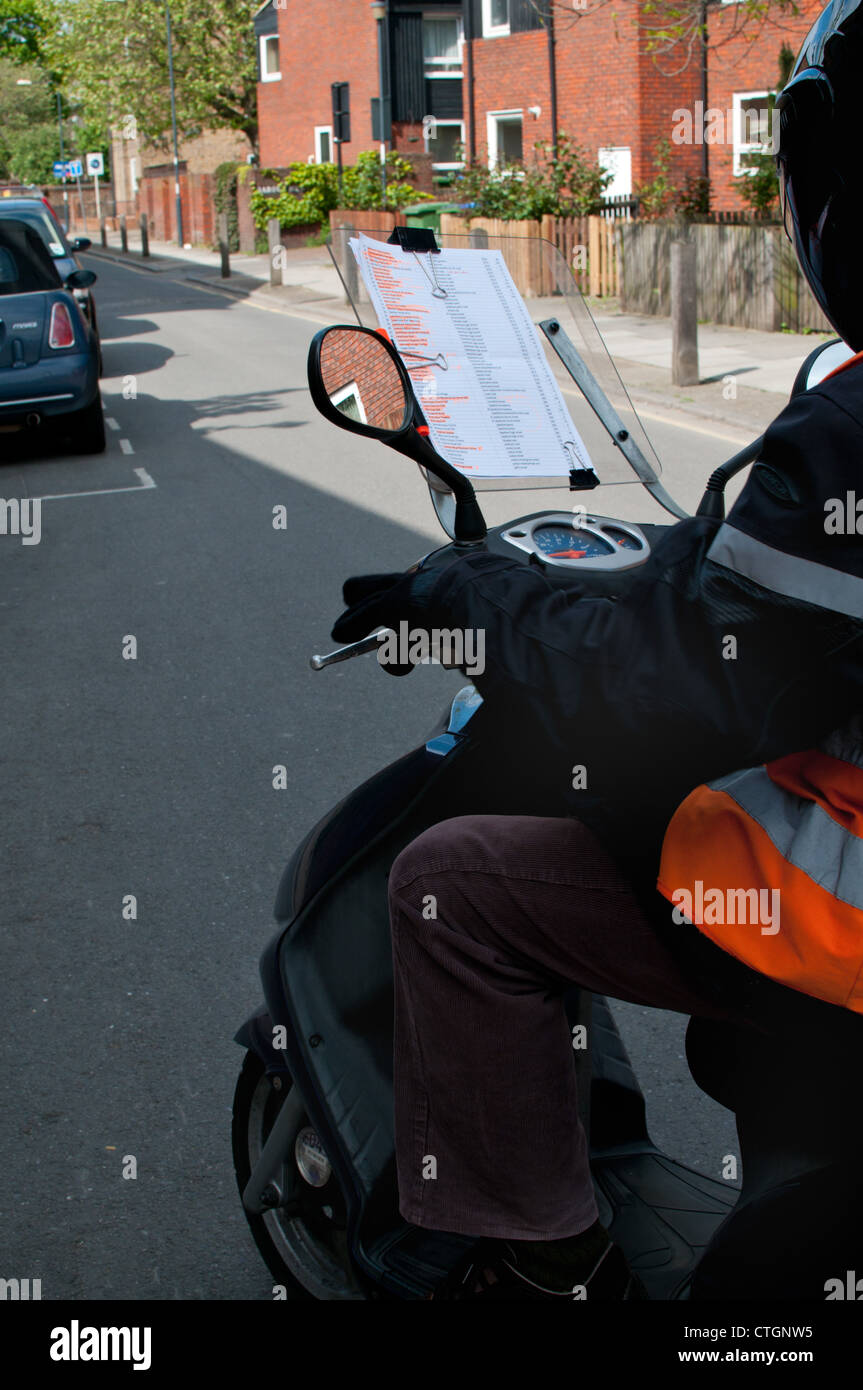 London black cab taxi training hi-res stock photography and images - Alamy