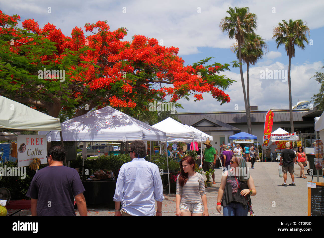 Farmers market stall booth selling girls hi-res stock photography and ...