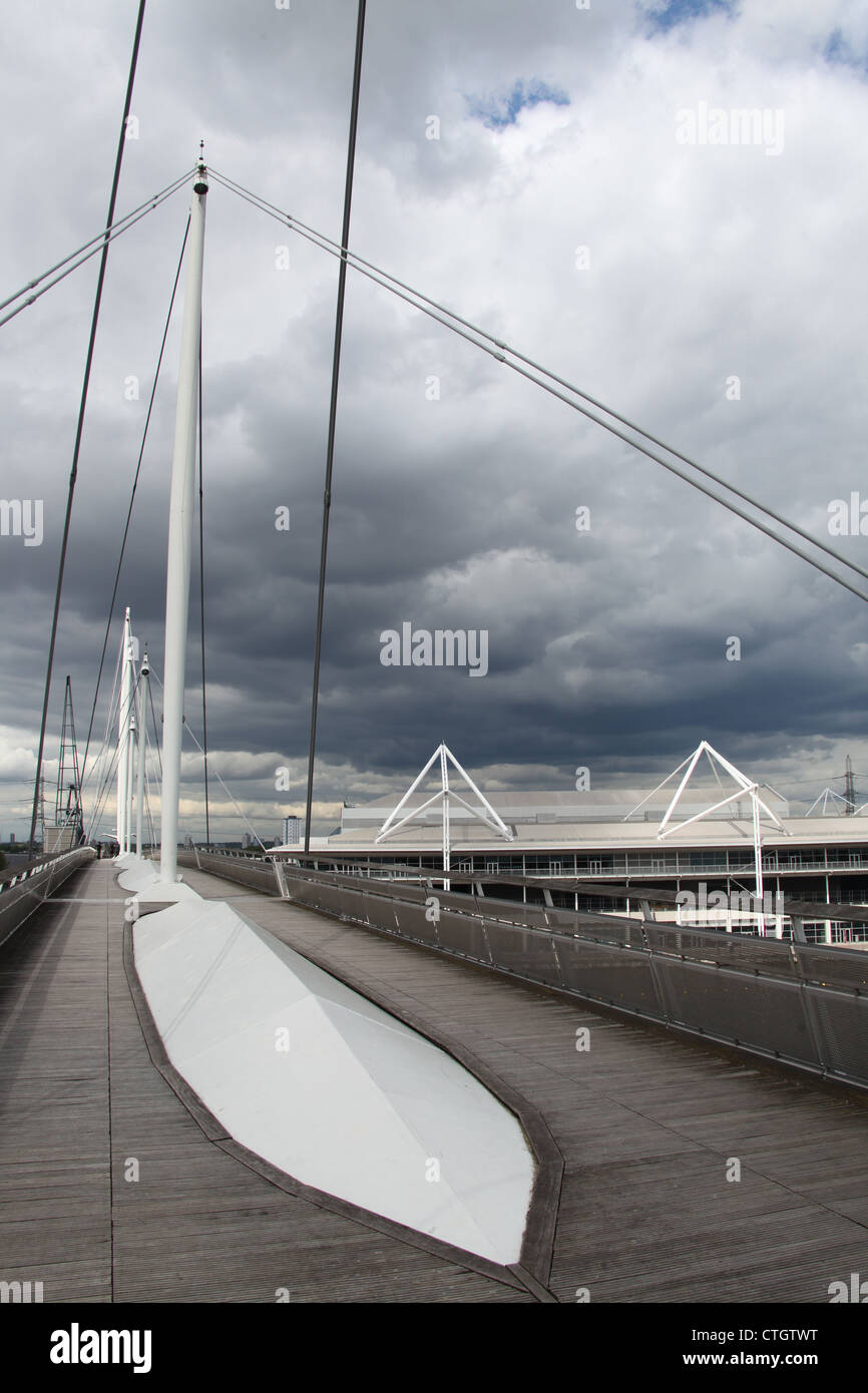 Inverted fink truss hi-res stock photography and images - Alamy