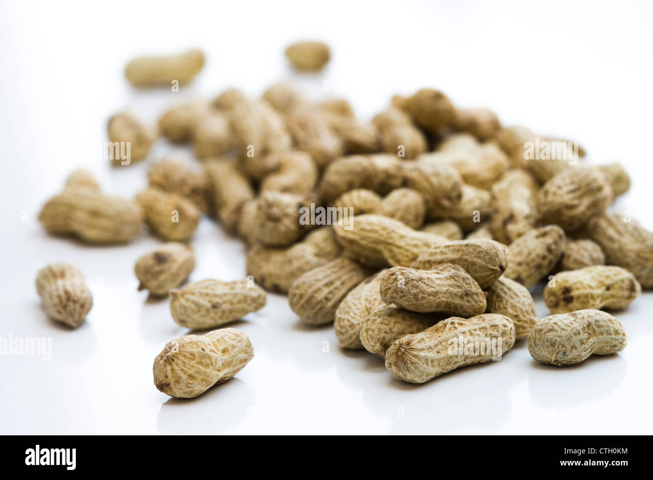 Peanuts in the shell Stock Photo - Alamy