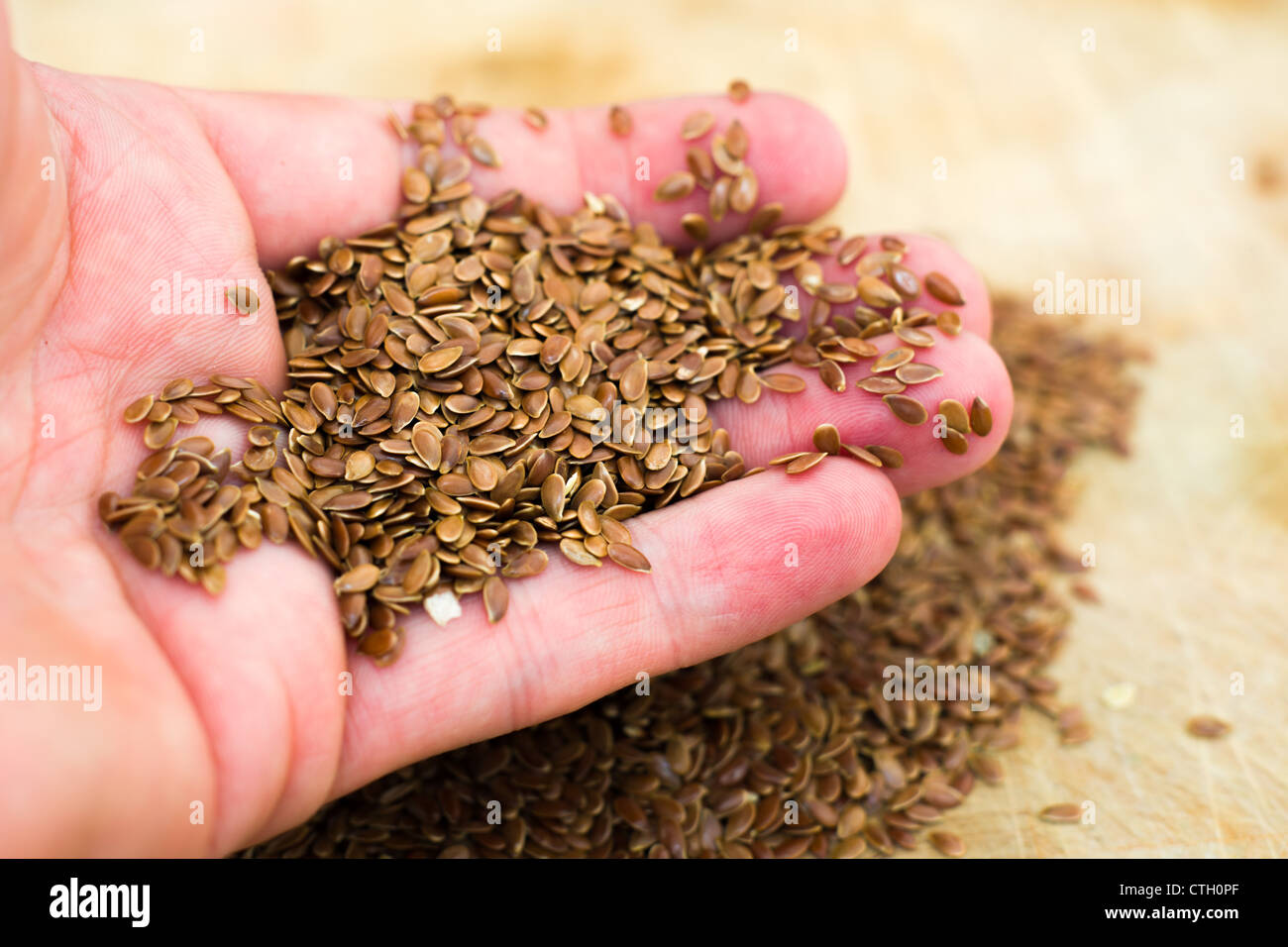 Flax seed hi-res stock photography and images - Alamy