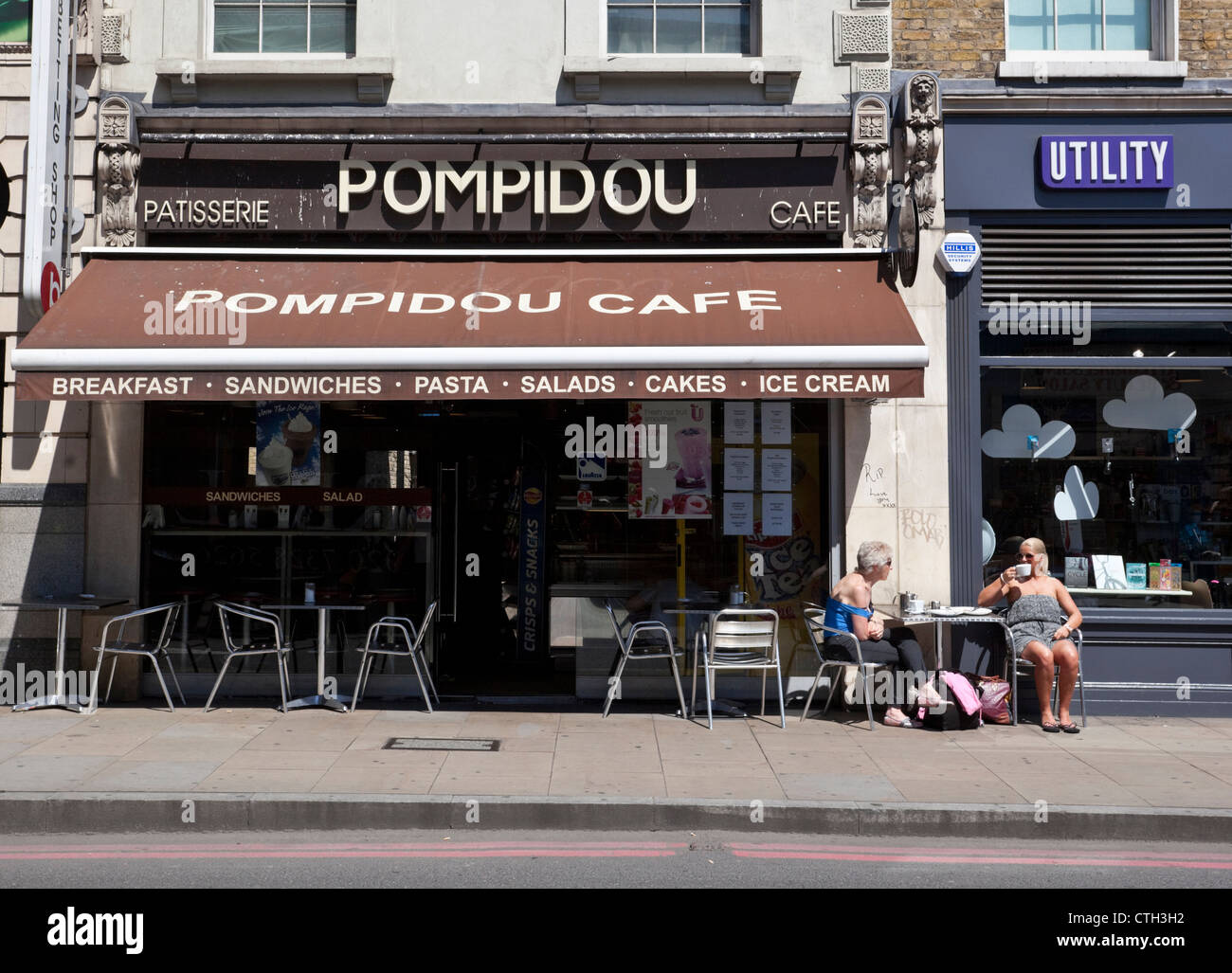 London bistro and cafe hi-res stock photography and images - Alamy