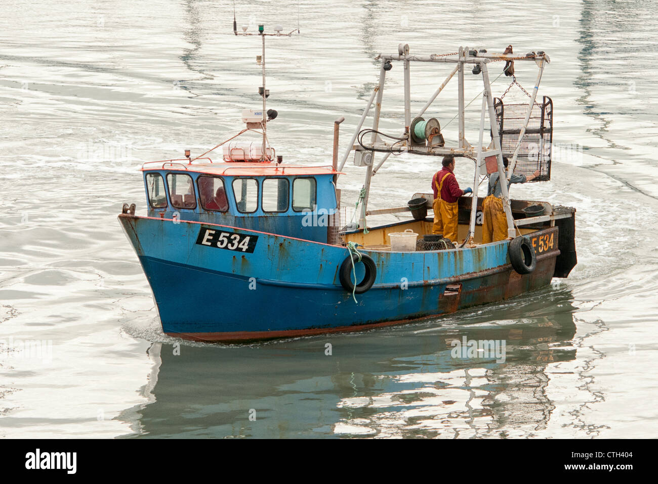 Trawling uk hi-res stock photography and images - Alamy