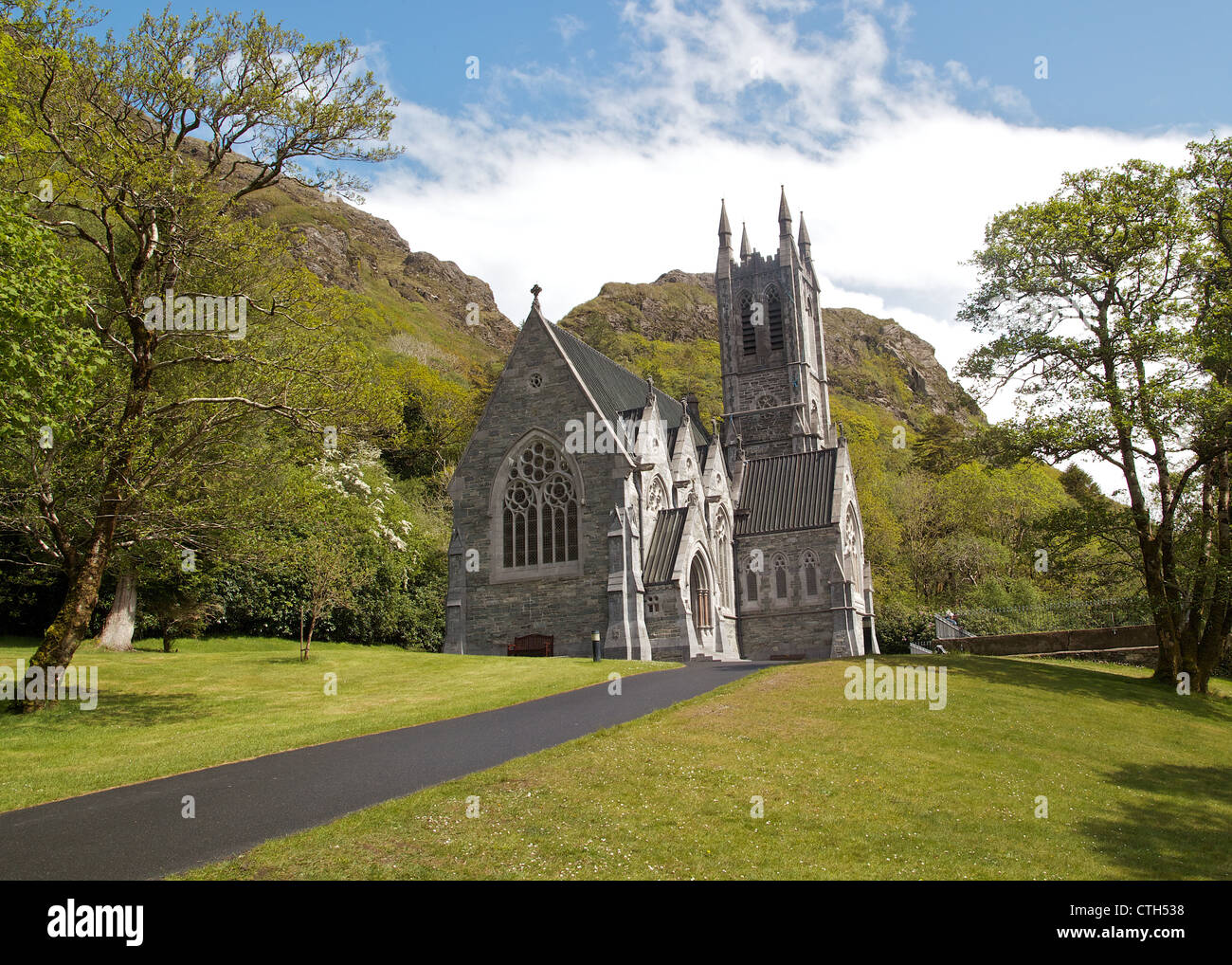 Irish gothic architecture hi-res stock photography and images - Alamy