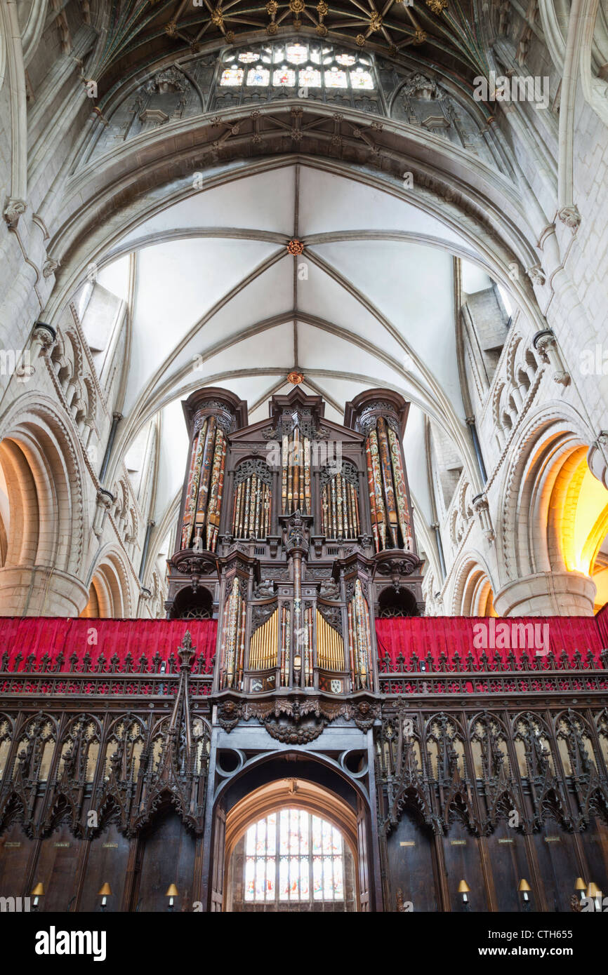 Gloucester cathedral organ hi-res stock photography and images - Alamy