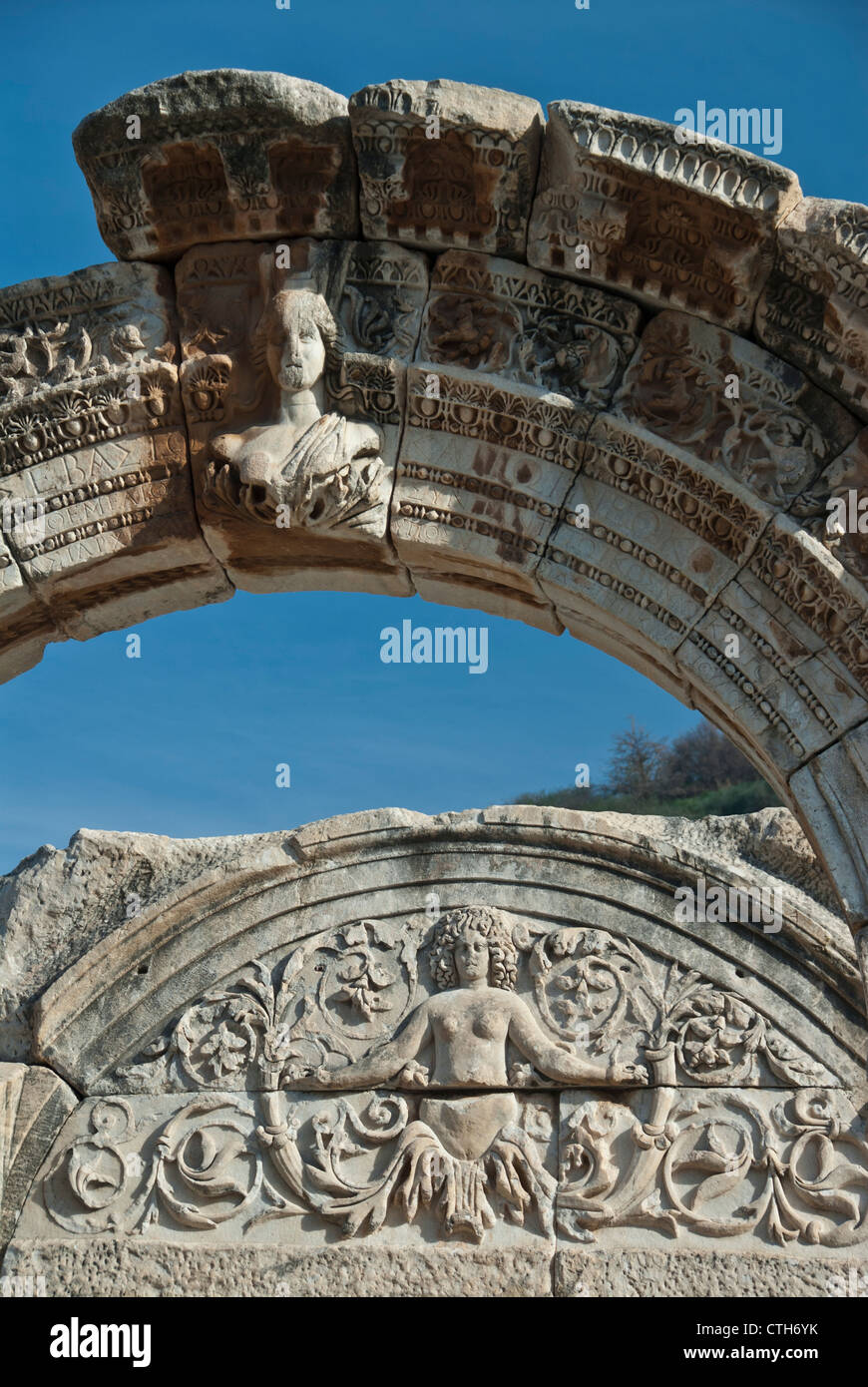 Ruined arches at the Ephesus Greek ruins, Selcuk, Izmir, Turkey Stock ...