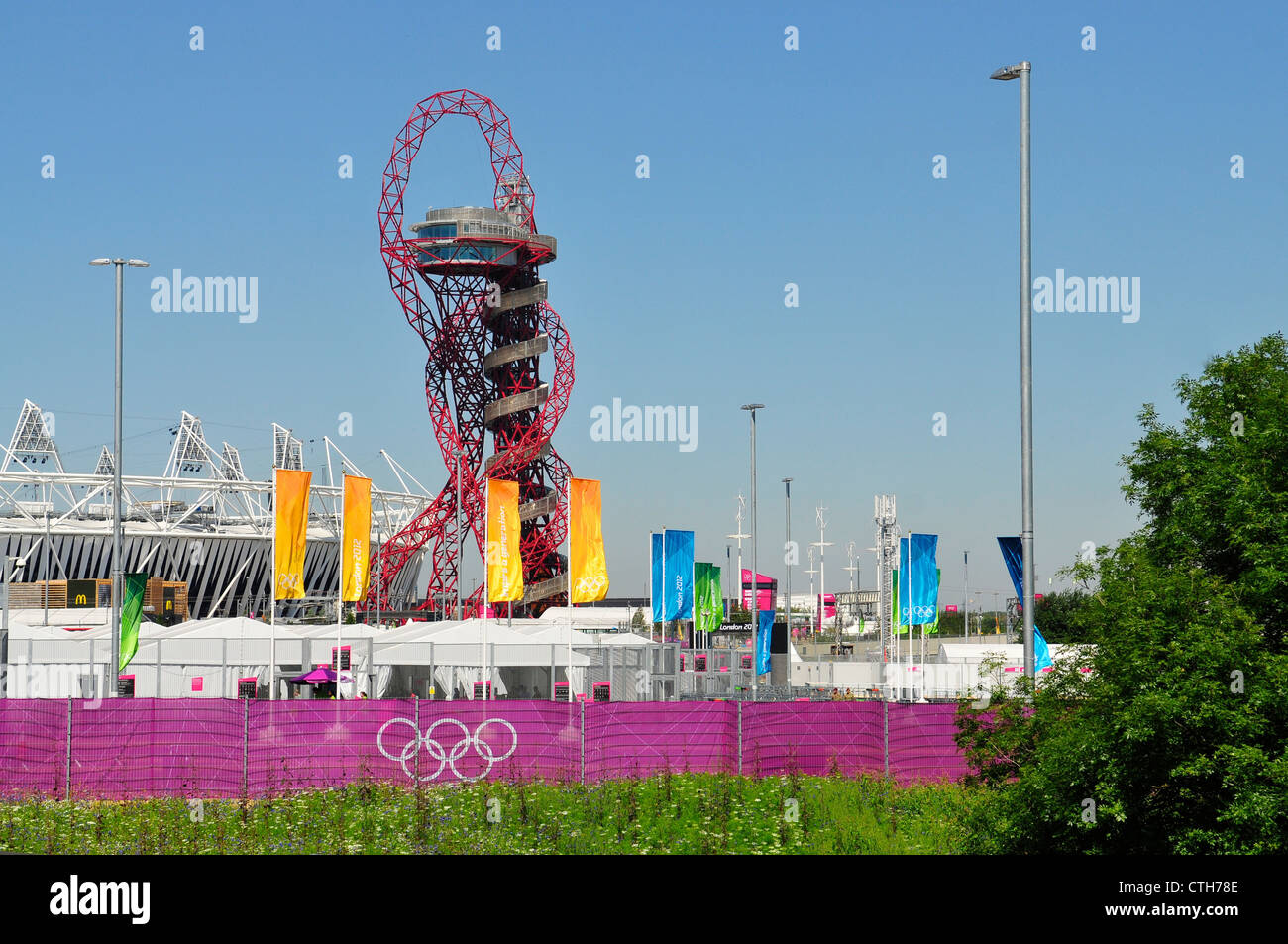 London olympic park hi-res stock photography and images - Alamy