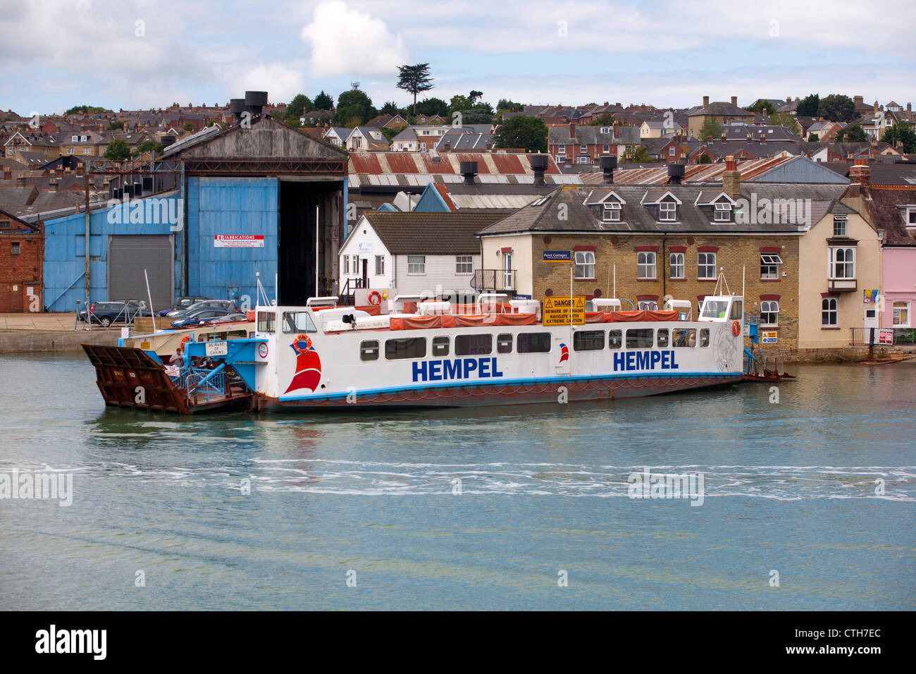 Floating Bridge, Crane, East Cowes Isle of Wight Stock Photo - Alamy