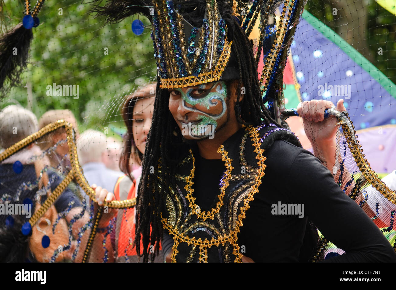 Brouhaha hi-res stock photography and images - Alamy