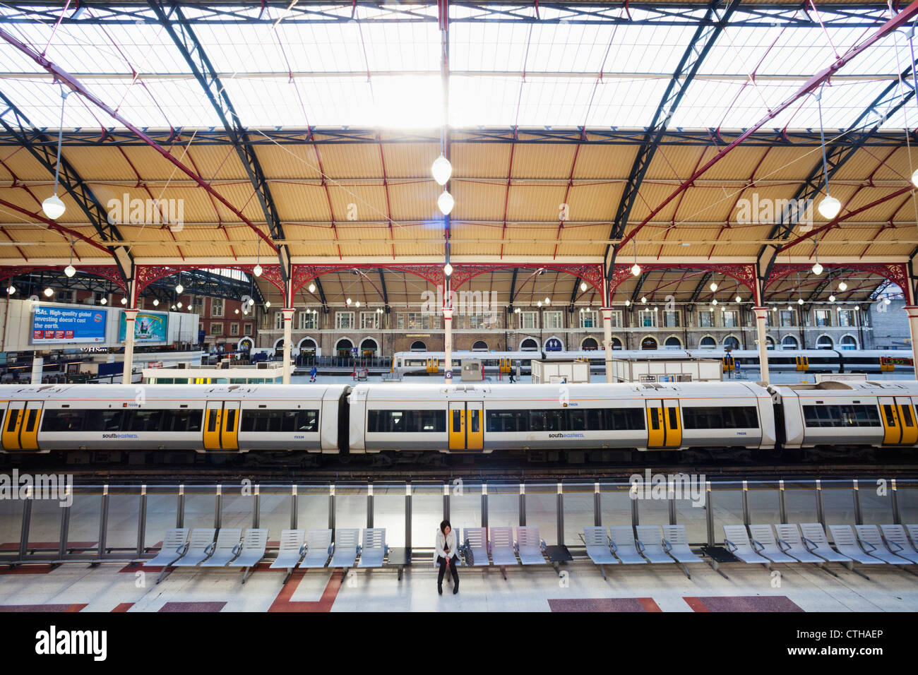 England, London, Victoria, Victoria Train Station Stock Photo - Alamy