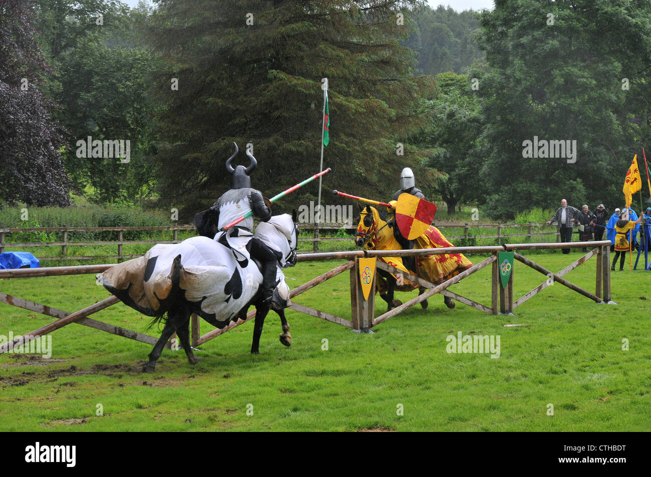 Jousting hi-res stock photography and images - Alamy
