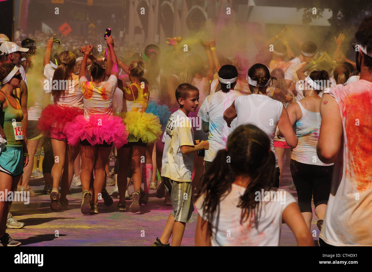The color run, Columbus Ohio Stock Photo - Alamy