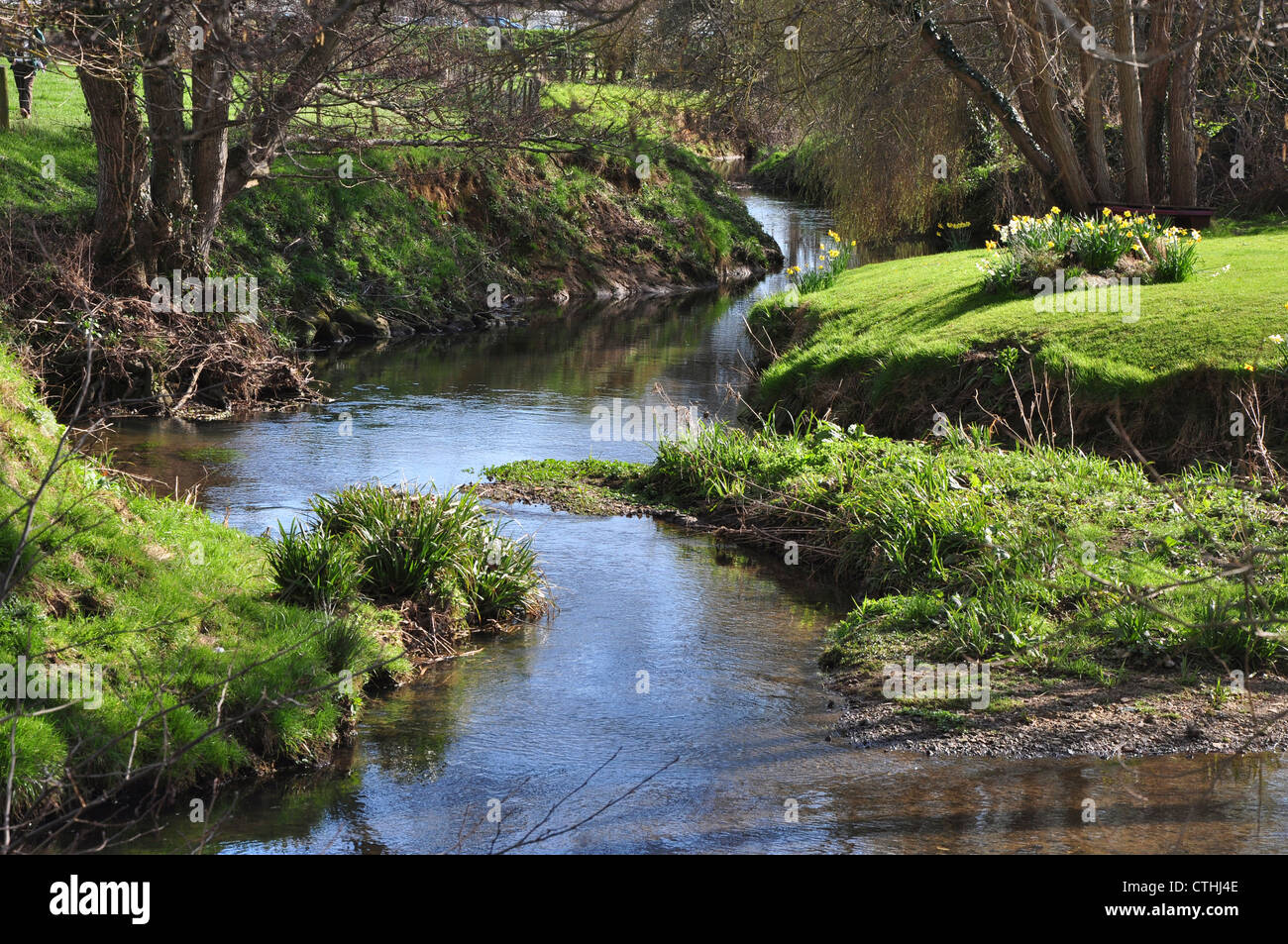 River meander uk hi-res stock photography and images - Alamy