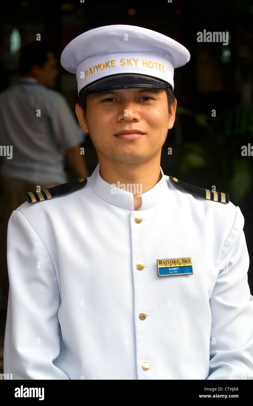 Doorman uniform hi-res stock photography and images - Alamy
