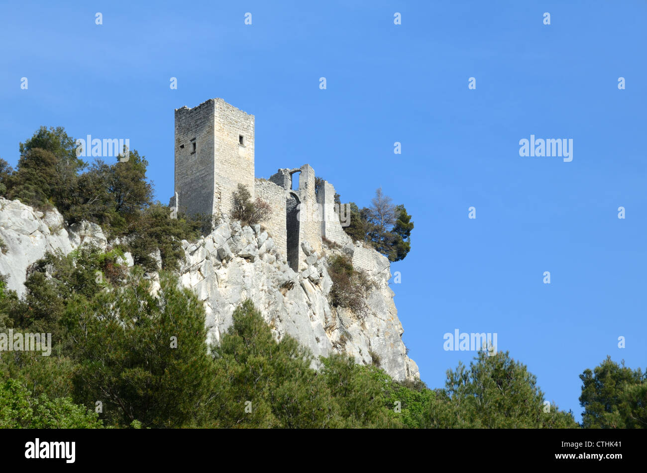 Oppede le vieux hi-res stock photography and images - Alamy