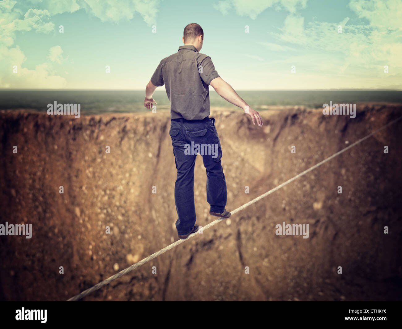 Acrobat on the rope hi-res stock photography and images - Alamy