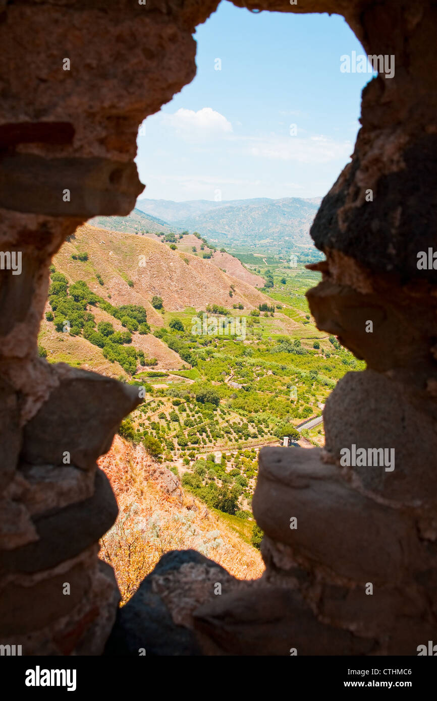 Castello di calatabiano hi-res stock photography and images - Alamy