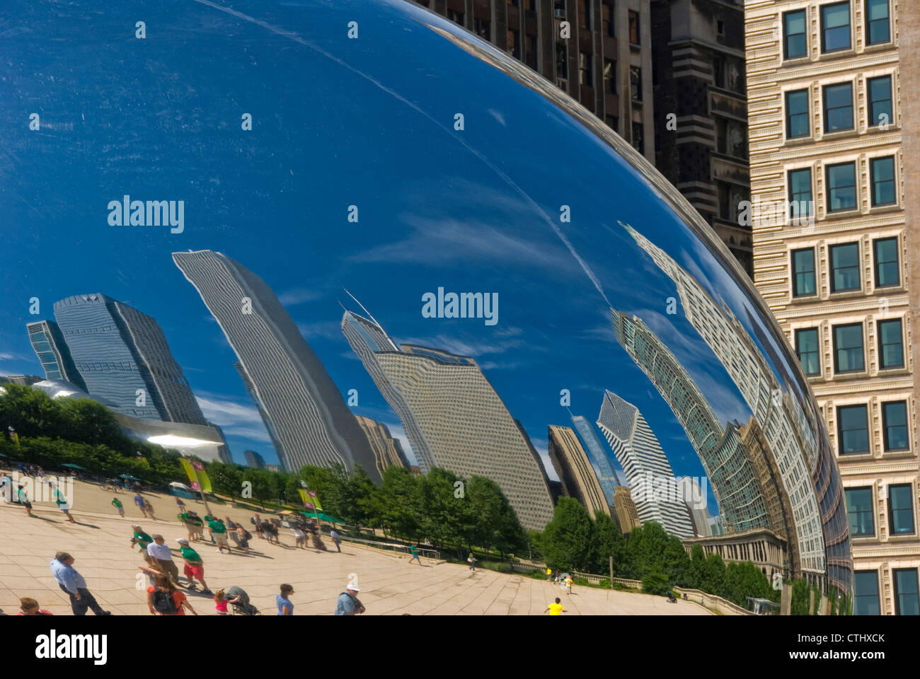 Reflection buildings on sculpture bean hi-res stock photography and ...