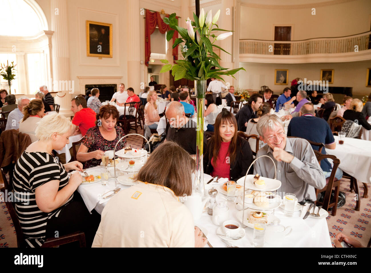 Tea Rooms England High Resolution Stock Photography and Images - Alamy