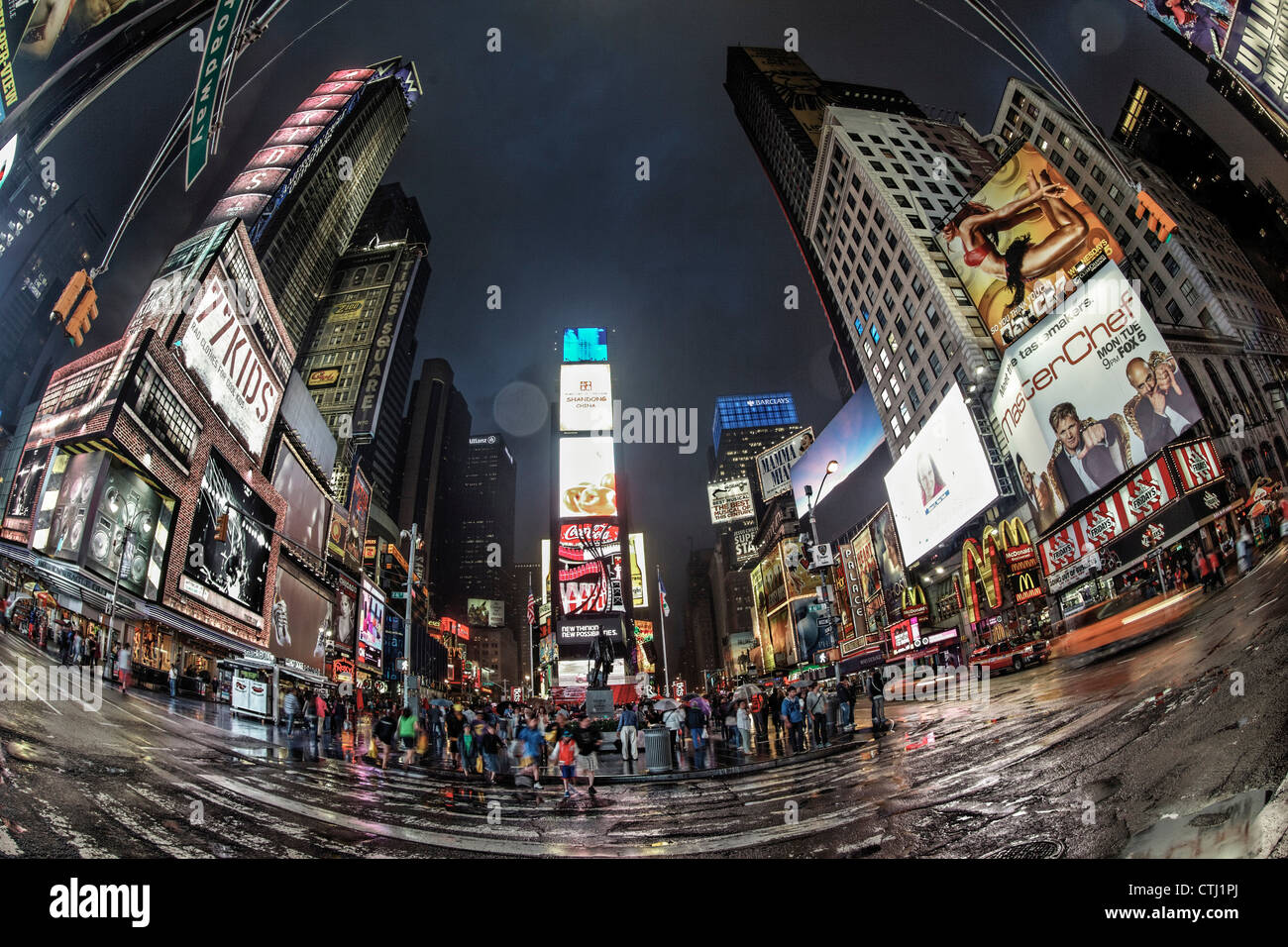 Times square rain night hi-res stock photography and images - Alamy