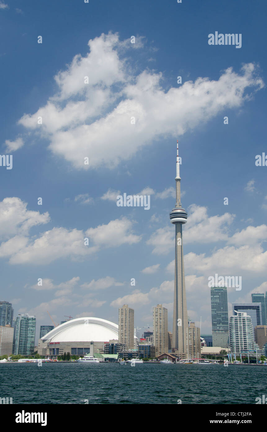 Toronto lake hi-res stock photography and images - Alamy