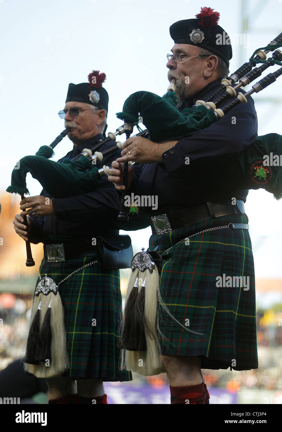 Irish bagpipes hi-res stock photography and images - Alamy