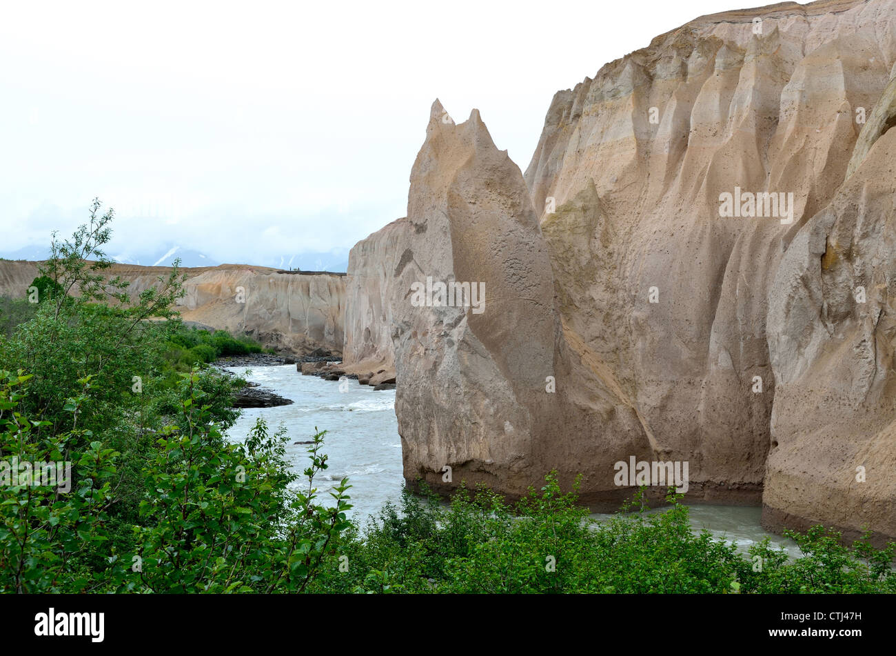Volcanic ash and pumice beds from 1912 Novarupta eruption. Katmai ...