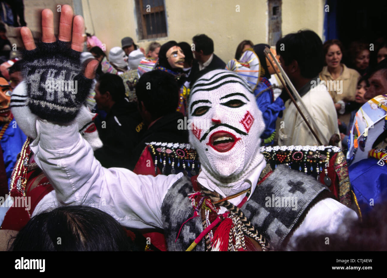 Masked "Qhapaq Qolla" dancer during the Virgen del Carmen fiesta ...