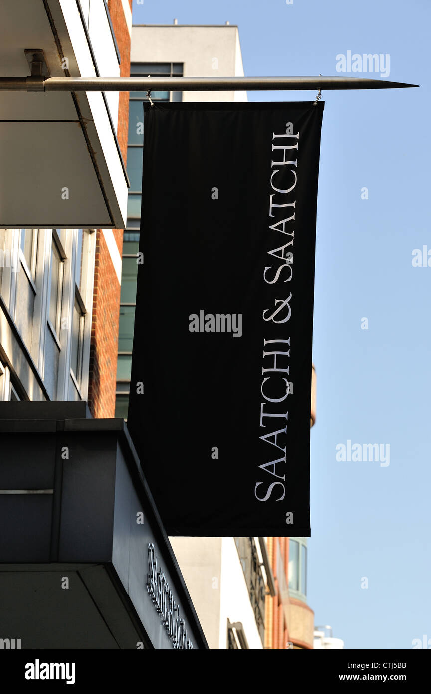 Saatchi & Saatchi Sign London Stock Photo - Alamy