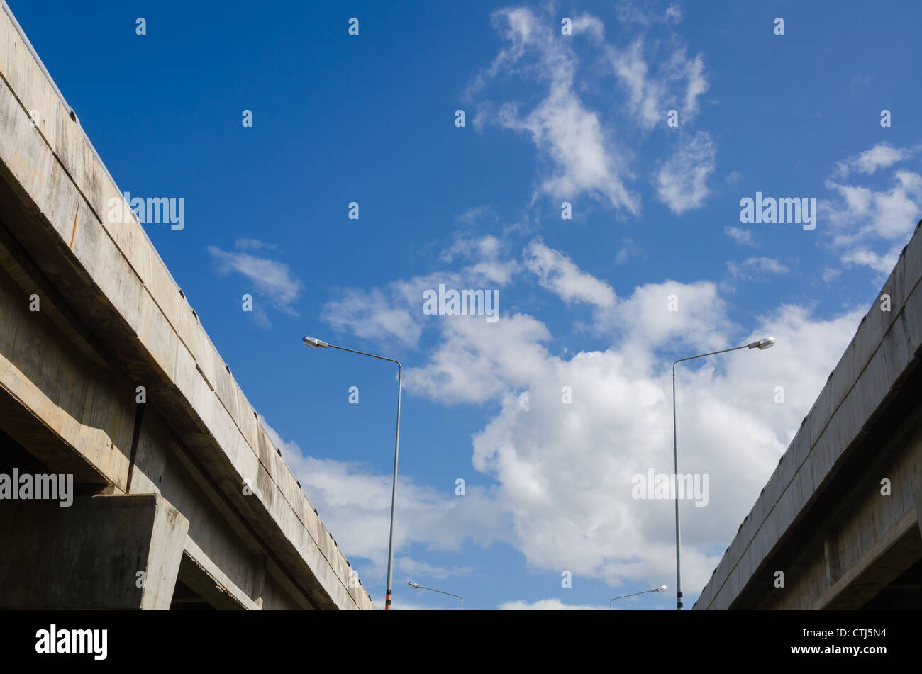 Elevated express hi-res stock photography and images - Alamy