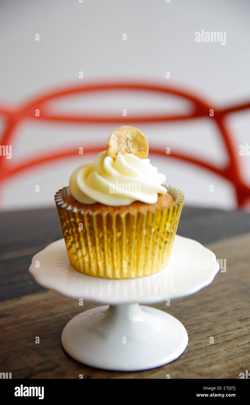 Cupcakes and coffee Stock Photo - Alamy
