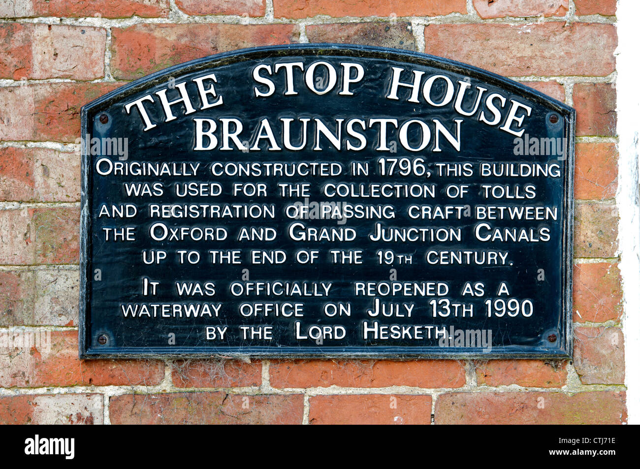 The Stop House sign on the Grand Union Canal, Braunston ...