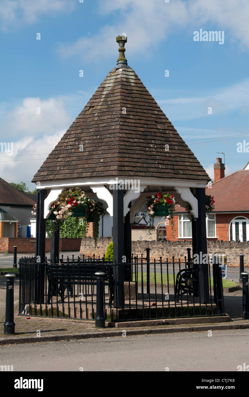 The Pump, Gotham, Nottinghamshire, UK Stock Photo - Alamy