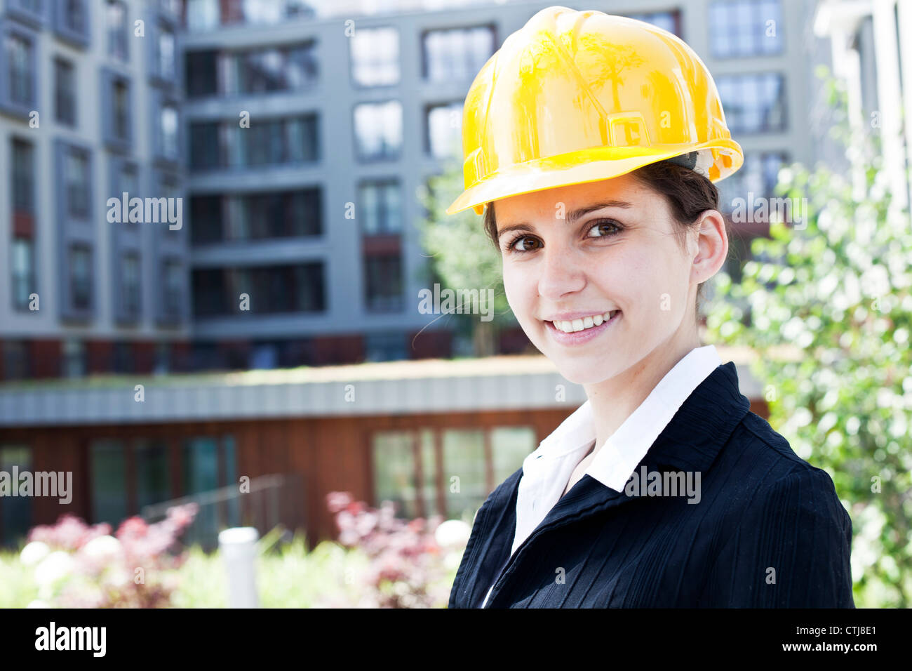 Young Female Construction Engineer Stock Photo - Alamy