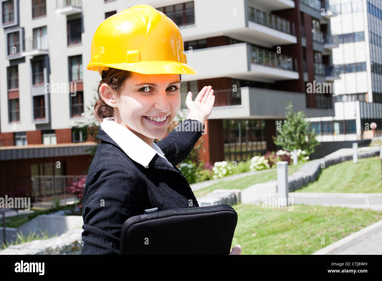 Young Female Construction Engineer Stock Photo - Alamy