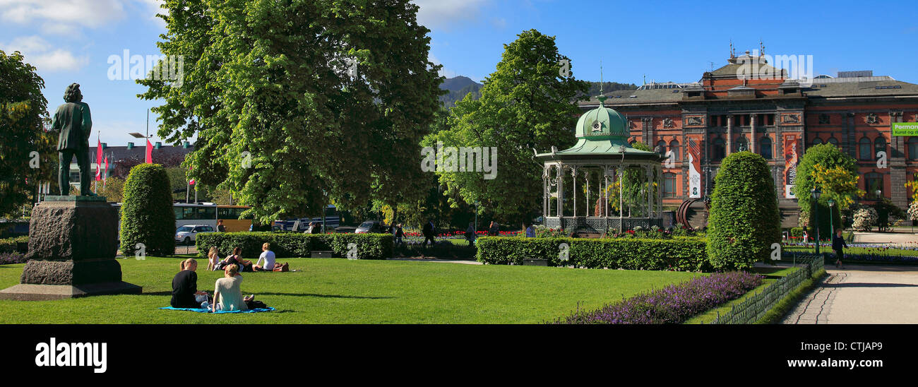 Gardens and the Permanenten, Museum of Decorative Art, Bergen City ...