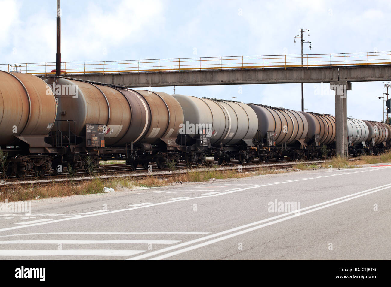Train industrial hi-res stock photography and images - Alamy