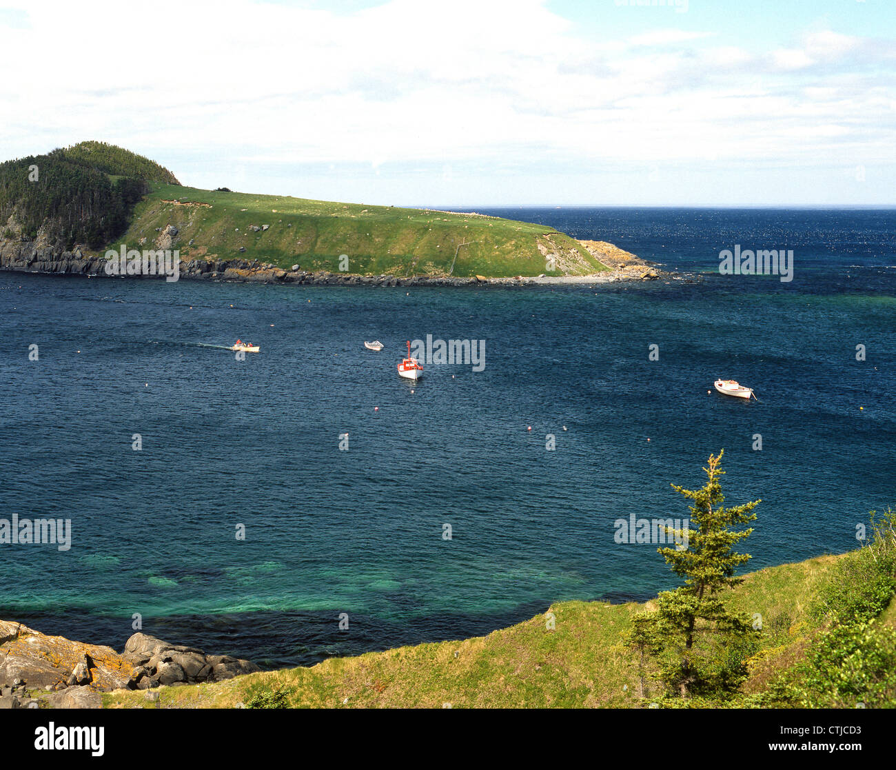 Newfoundland labrador fishing villages in hi-res stock photography and ...