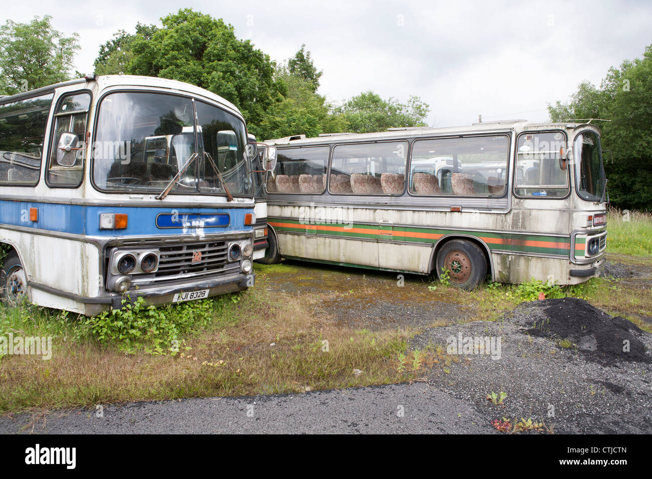Rusting bus hi-res stock photography and images - Alamy